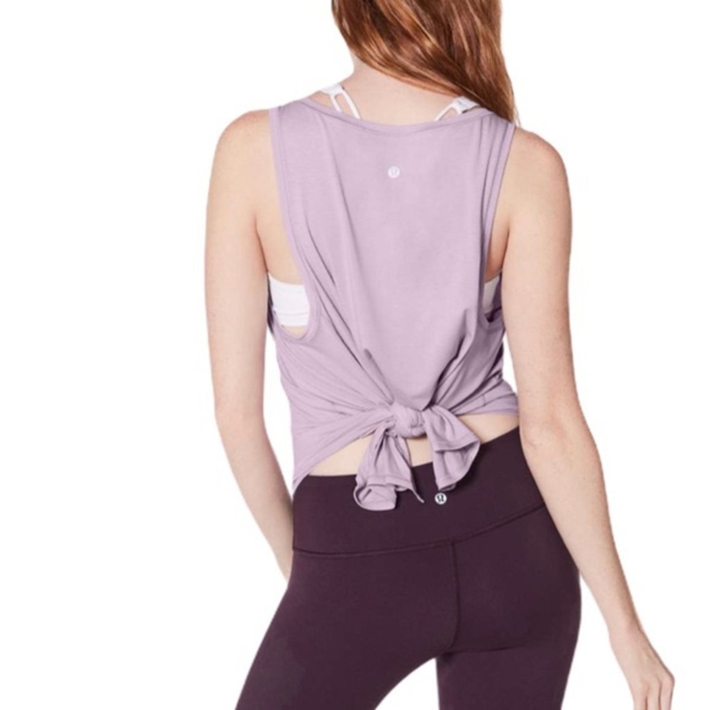 Lululemon Watch Me Flip Tank Heather Lilac Quartz - Gem